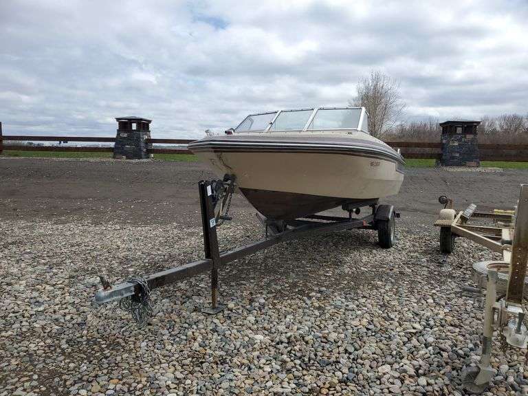 1984 Edson Boat With 1985 Boat Utility Trailer SK000000000257418 ...