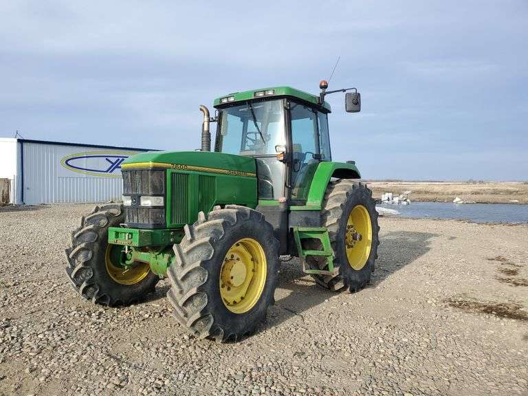 John Deere 7600 Tractor RW7600P005891 - Yorkton Auction Centre