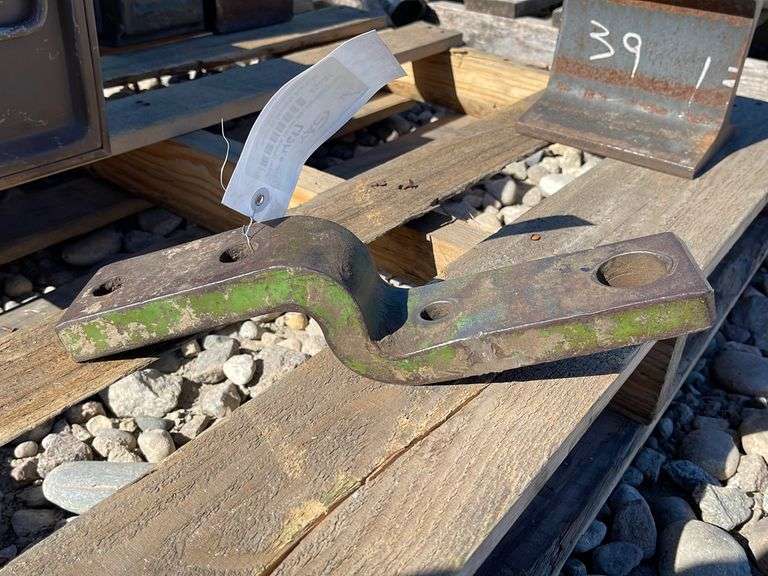John Deere Draw Bar Double Yoke - Yorkton Auction Centre