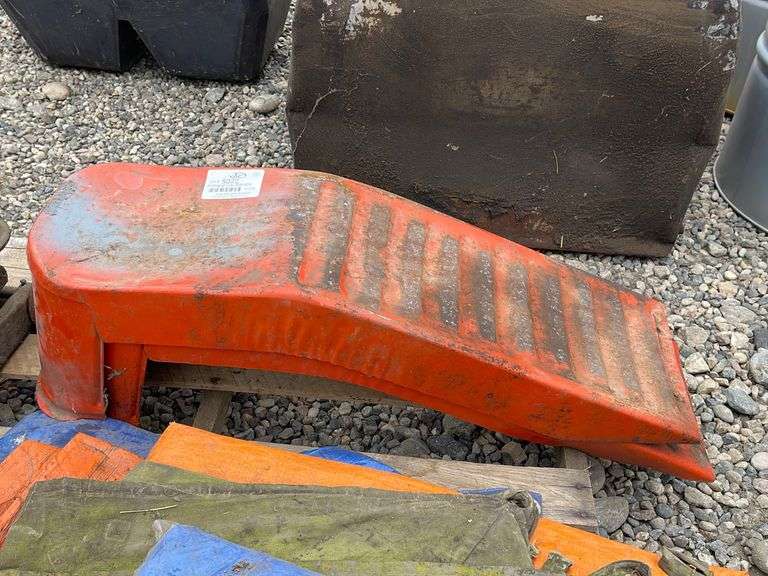 Antique Car Ramps - Yorkton Auction Centre