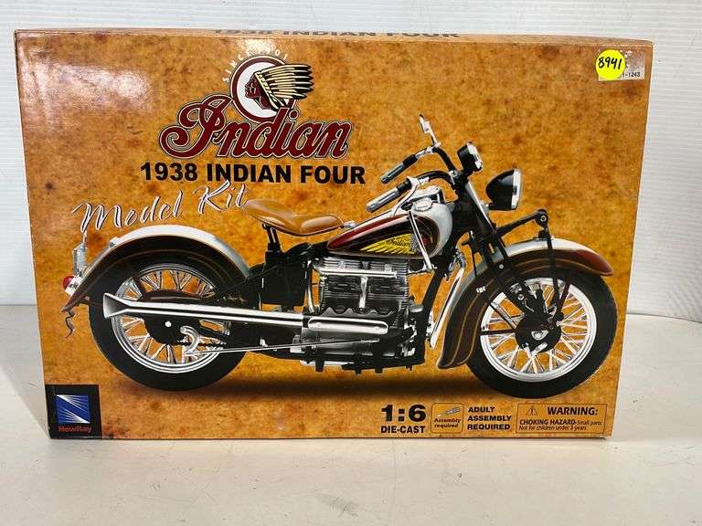 1938 Indian Four Die Cast Model kit 1:6 Scale - Yorkton Auction Centre