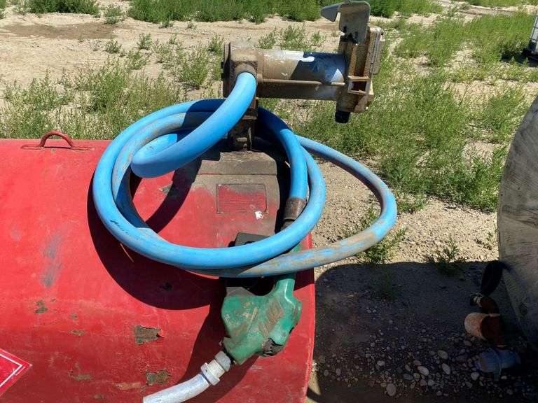 Slip Tank - Yorkton Auction Centre