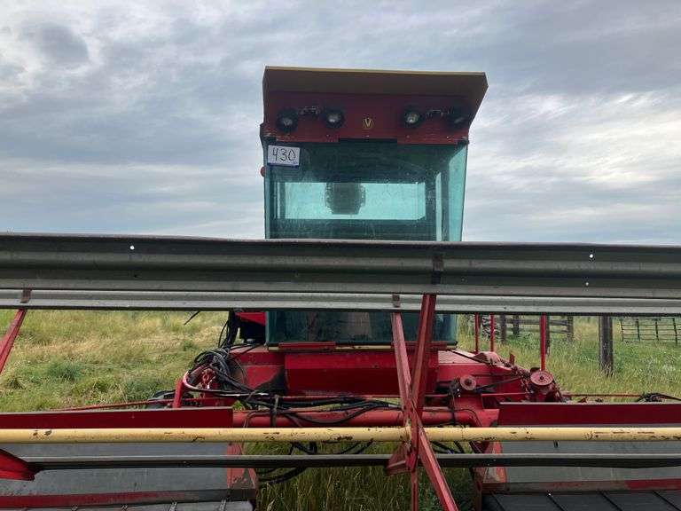 Versatile 400 Swather - Insinger, Sask - Yorkton Auction Centre