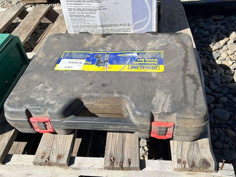 Dynaline Rechargeable Grease Gun & Case 14.4V - Yorkton Auction Centre