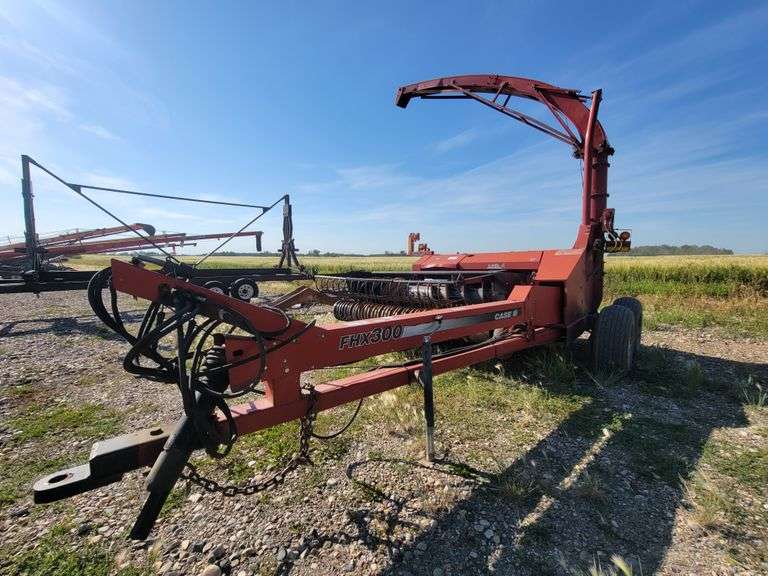 Case IH FHX300 Silage Chopper - Yorkton Auction Centre