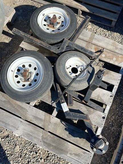 Raven Auto Boom Wheels, Hubs and Legs - Yorkton Auction Centre