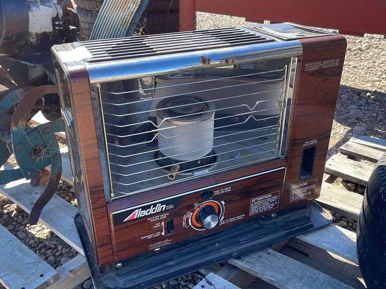 Aladdin Kerosene Heater - Yorkton Auction Centre