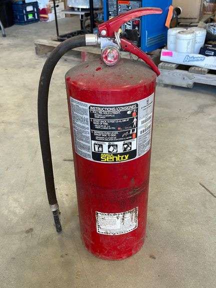 Large Fire Extinguisher - Yorkton Auction Centre