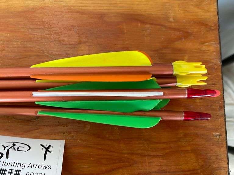 Aluminum Hunting Arrows - Yorkton Auction Centre