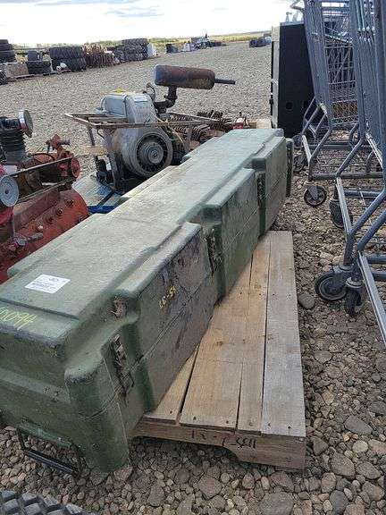 Military Tool Box - Yorkton Auction Centre