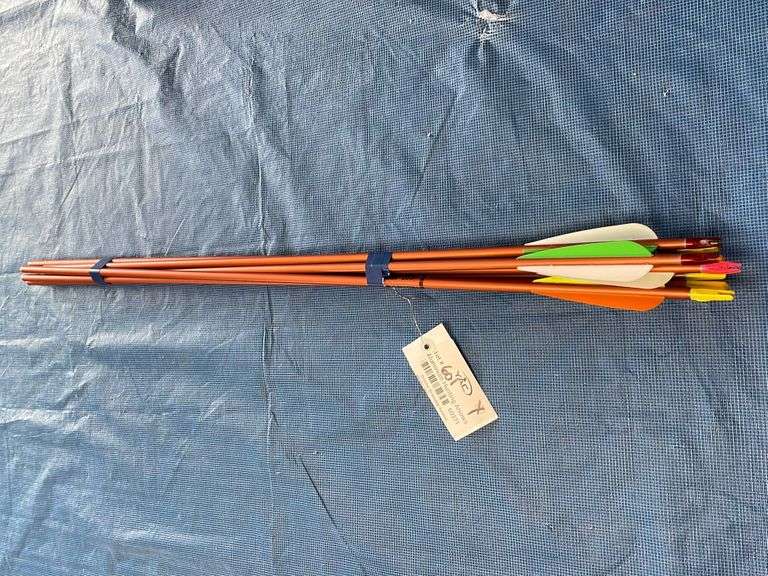 Aluminum Hunting Arrows - Yorkton Auction Centre