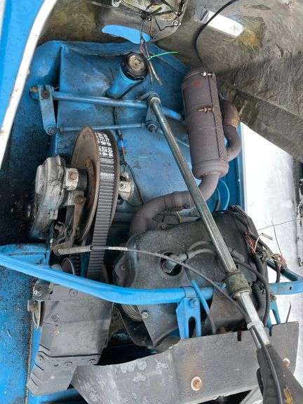 1972 Sno Jet 433 Wide Track 157618 - Yorkton Auction Centre