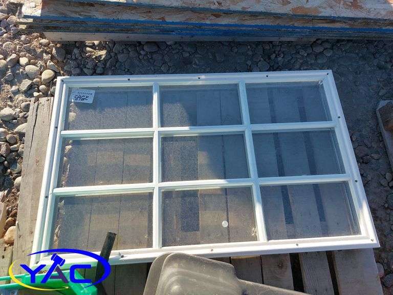 Daul Pane Window 2ft X 3Ft - Yorkton Auction Centre