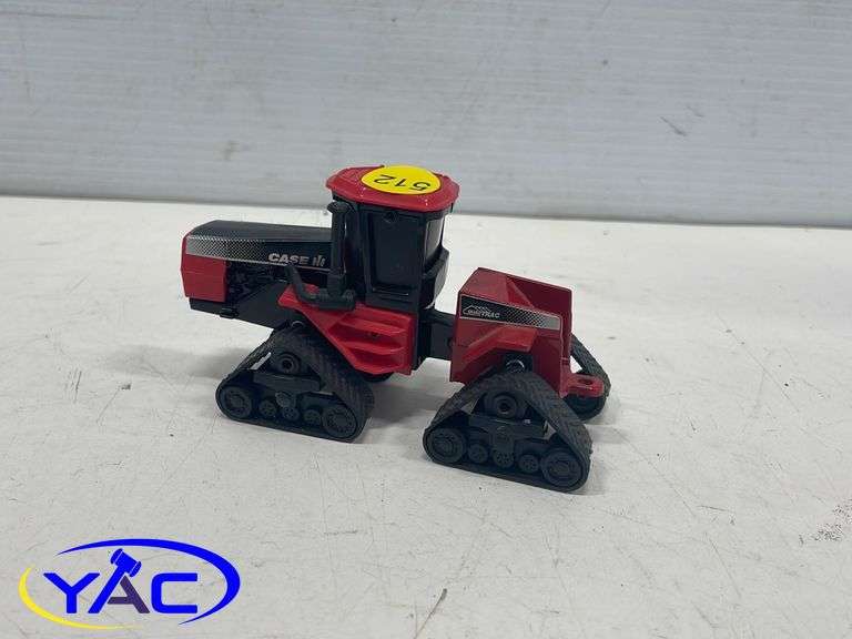 Case Quad Track - Die Cast - 1/64 Scale - Yorkton Auction Centre