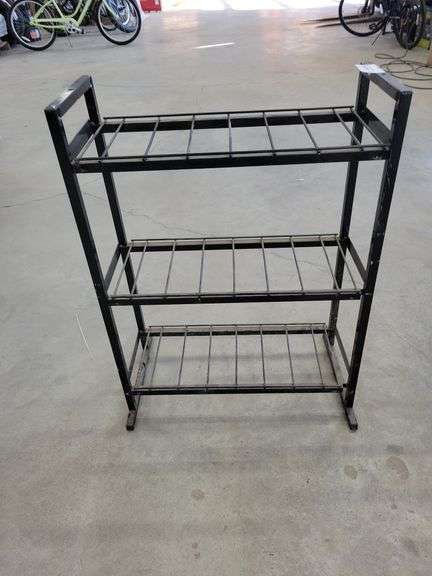 Metal Battery Stand - Yorkton Auction Centre