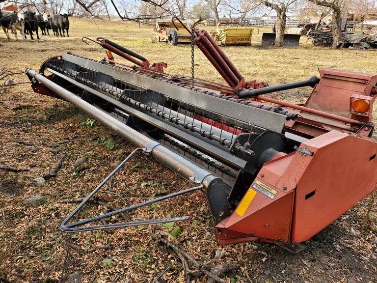 HAY HEADER FOR CASE 8825HP - Yorkton Auction Centre