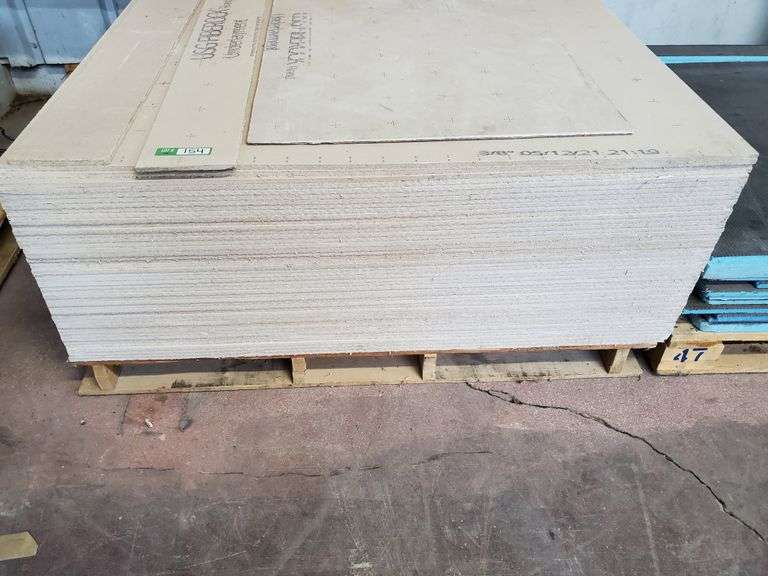 Approx 43 - 3/8" x 4' x 4' Underlayment Panels - Yorkton Auction Centre