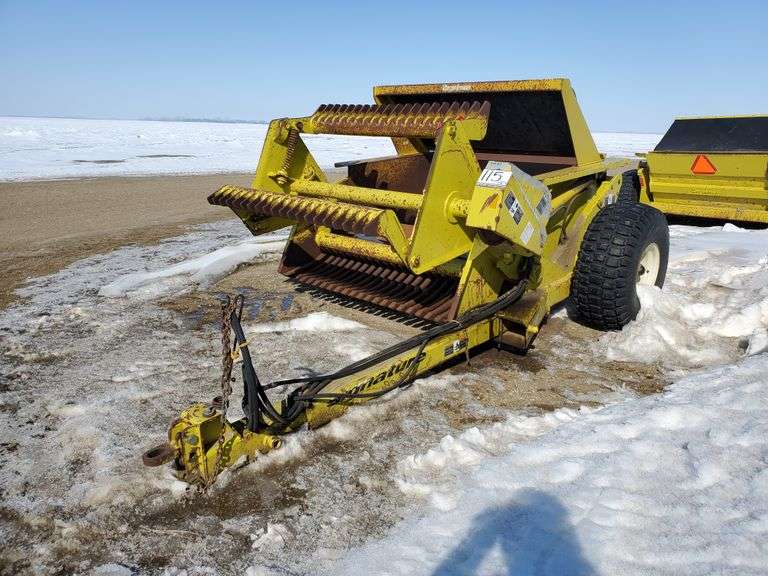 2008 Degelman 7200 Stone Picker - Yorkton Auction Centre