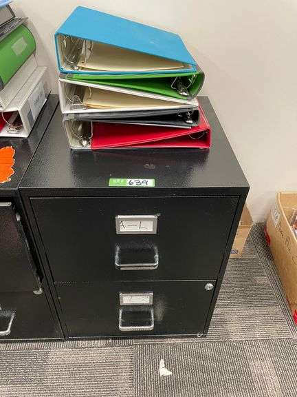 Metal Filing Cabinet & Binders - 17" x 18" x 23.5" - Yorkton Auction Centre