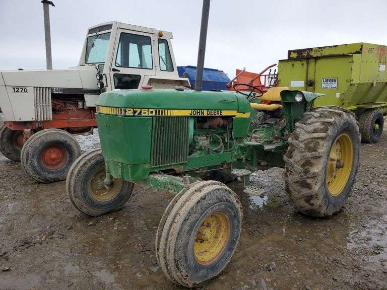 John Deere 2750 Tractor - Yorkton Auction Centre