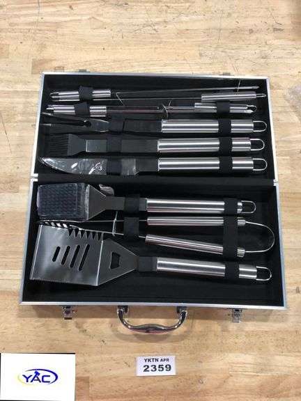 STAINLESS STEEL BBQ SET BARBECUE KIT GS1002 - Yorkton Auction Centre