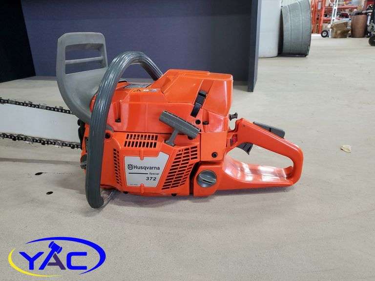 Husqvarna 372 Special Chainsaw - Running - Yorkton Auction Centre
