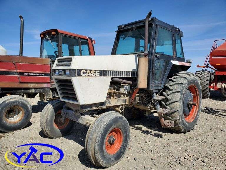 Case 2094 Tractor - Yorkton Auction Centre