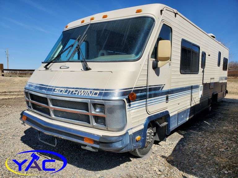 1986 SOUTHWIND MOTORHOME 32' - Yorkton Auction Centre