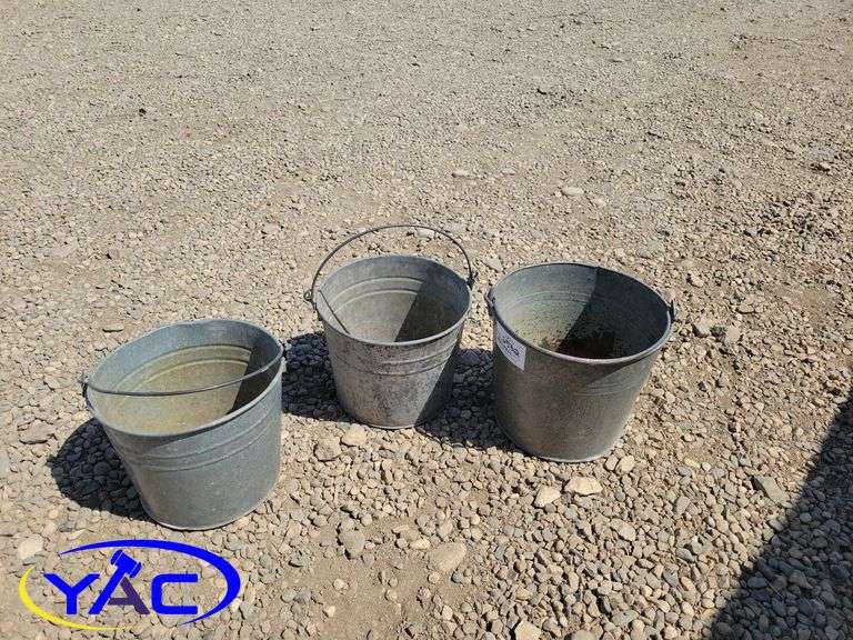 3 - Pails - Yorkton Auction Centre