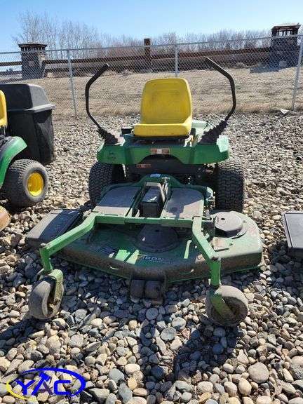 John Deere F680 Zero Turn Lawn Mower - Yorkton Auction Centre