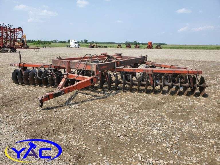 20' Heavy Breaking Disc - Yorkton Auction Centre