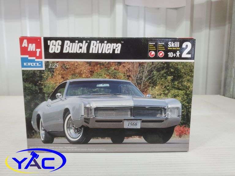 '66 Buick Riviera Model Kit 1:25 Scale - Yorkton Auction Centre