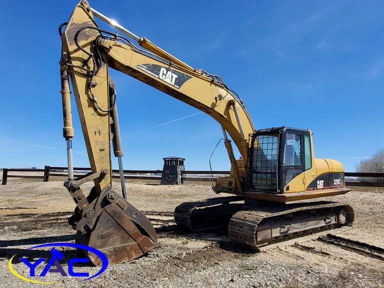 CAT 320C Track Hoe - Yorkton Auction Centre