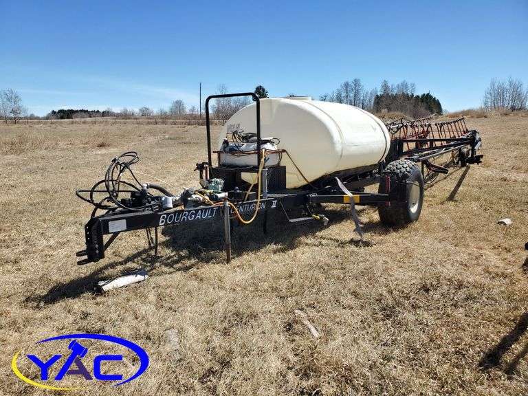 Bourgault centurion II Field Sprayer - Yorkton Auction Centre