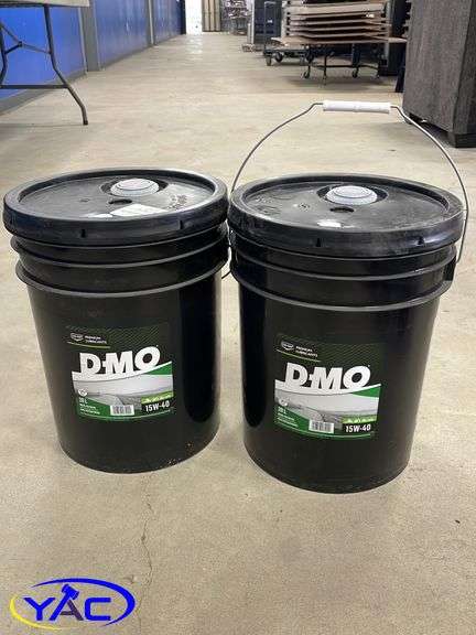 2 - 20L Pails CO-OP D.M.O. 15W-40 Diesel Motor Oil - Yorkton Auction Centre