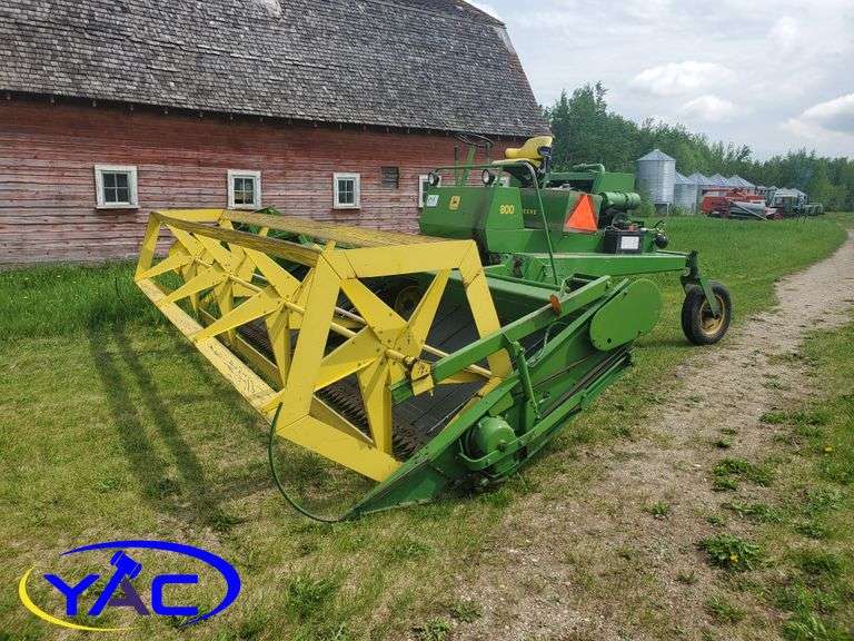 John Deere 800 Swather - Yorkton Auction Centre