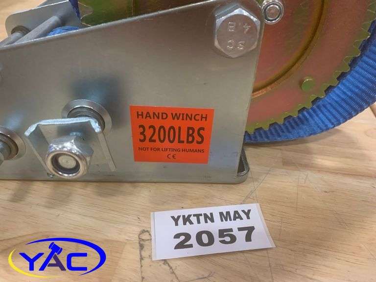 3200LBS HAND WRINCH - Yorkton Auction Centre