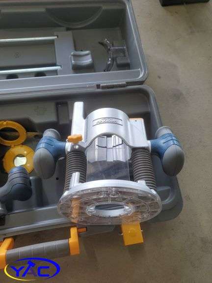 Mastercraft Maximum Plunge/Fixed Router Set - Yorkton Auction Centre