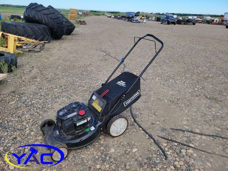 Craftsman Push Lawn Mower W/ Bagger - Running - Yorkton Auction Centre