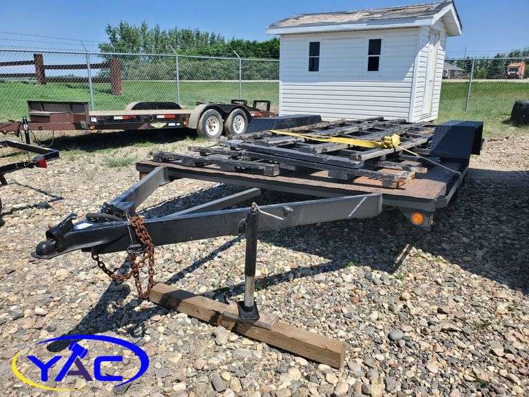 1998 16' Car Hauler Trailer - Yorkton Auction Centre
