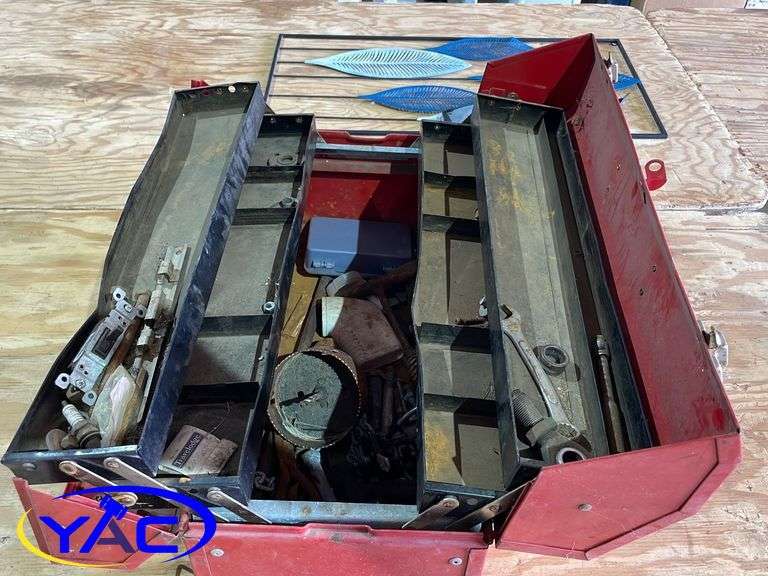 Red Tool Box - Yorkton Auction Centre