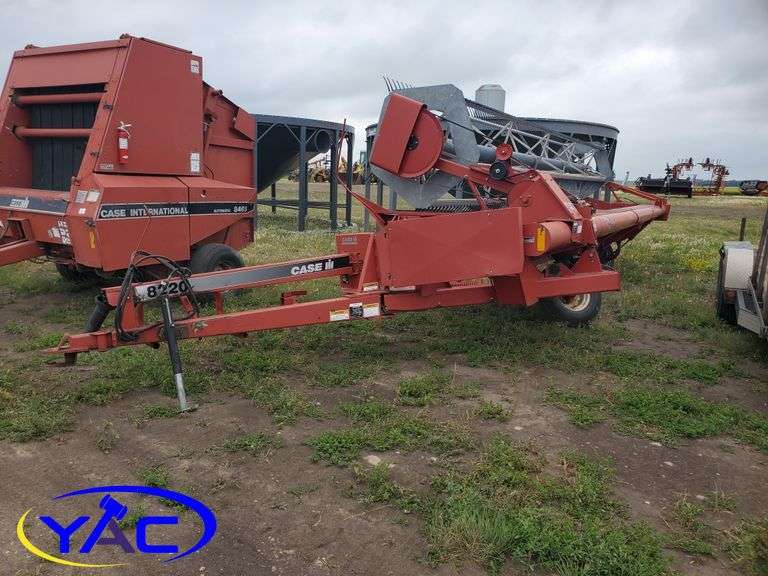 Case 8220 25' Pull-Type Swather - Yorkton Auction Centre