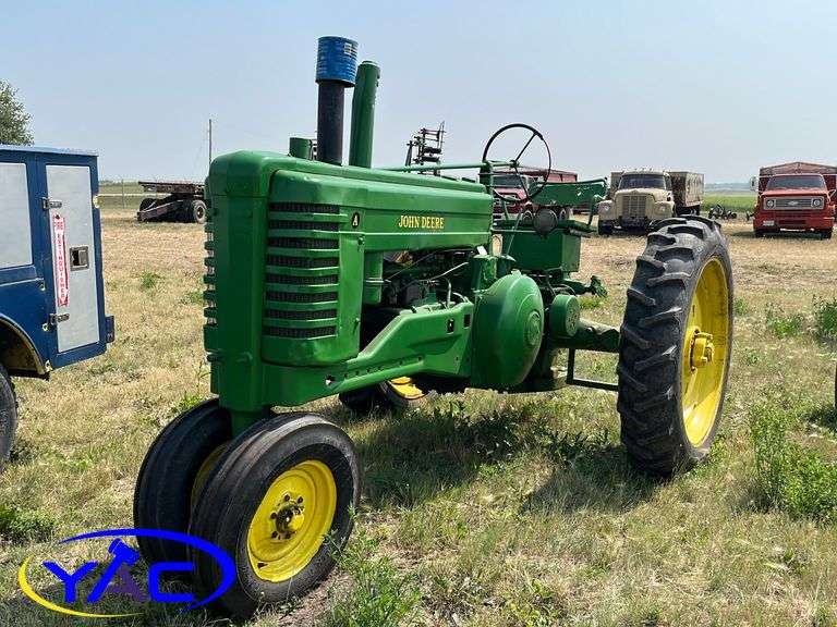 1948 John Deere Model A Tractor - Yorkton Auction Centre