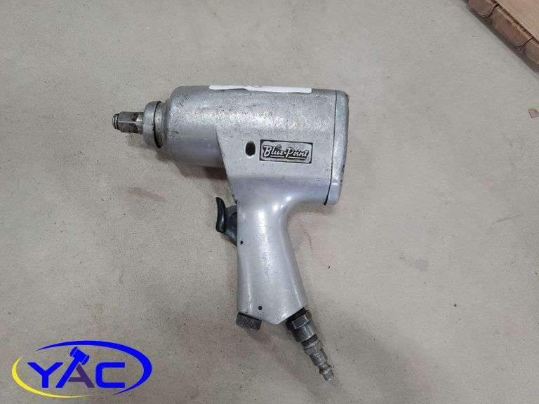 Blue-Point 1/2" Air Impact Gun - Yorkton Auction Centre