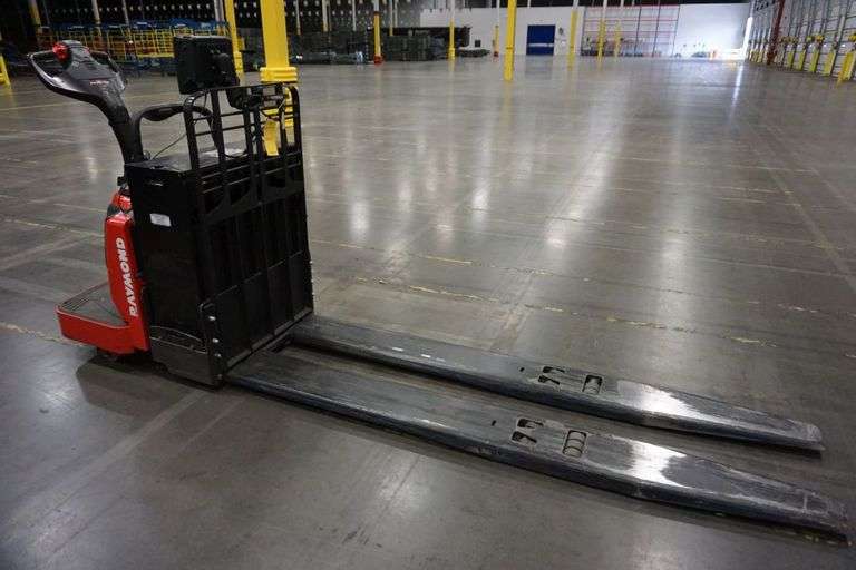 Raymond 8410 Walkie Rider Electric Pallet Truck - Yellow Tag Auctions