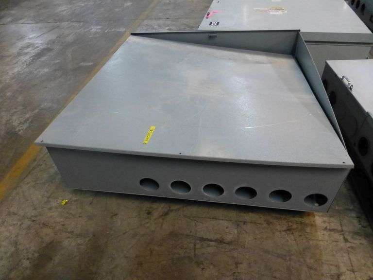 E-Box Wireway or Auxiliary Gutter - Yellow Tag Auctions