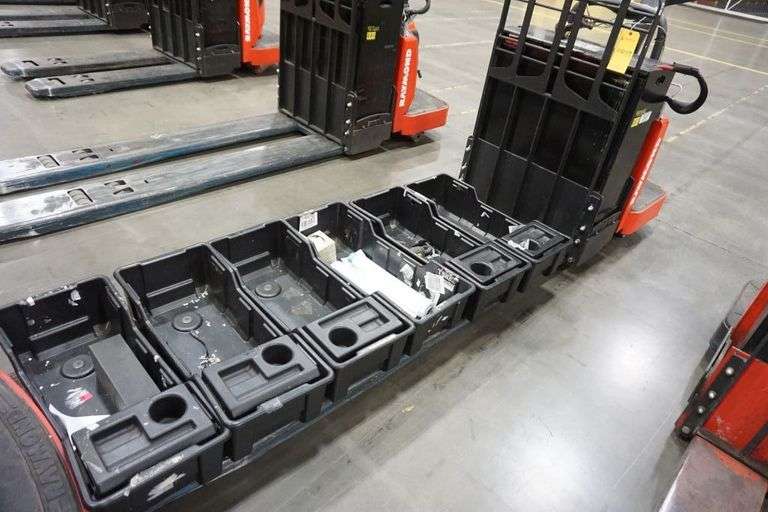 Raymond 8410 Walkie Rider Electric Pallet Truck - Yellow Tag Auctions