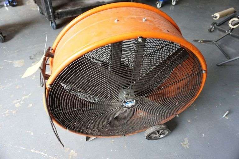 Max Air Pro Portable Fan - Yellow Tag Auctions