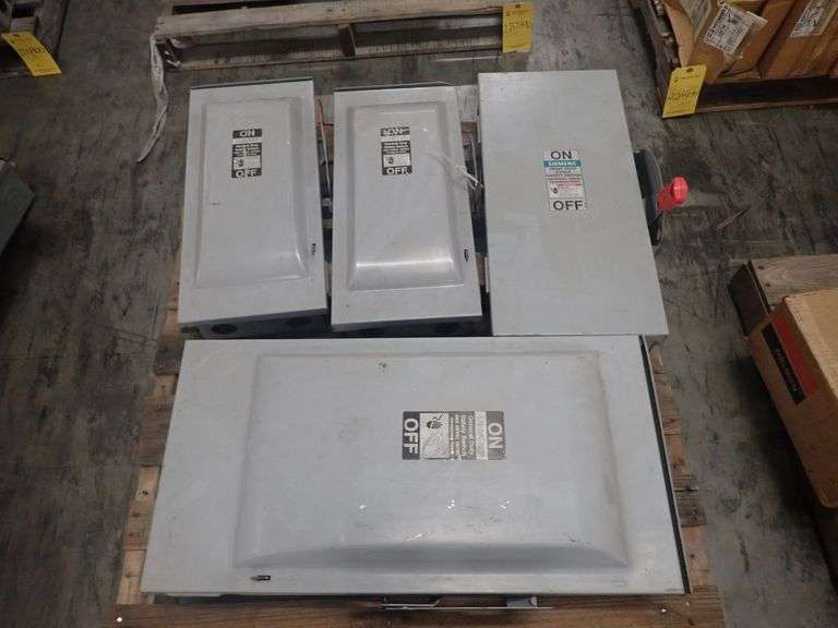 Lot of (4) Siemens Safety Switches - Yellow Tag Auctions