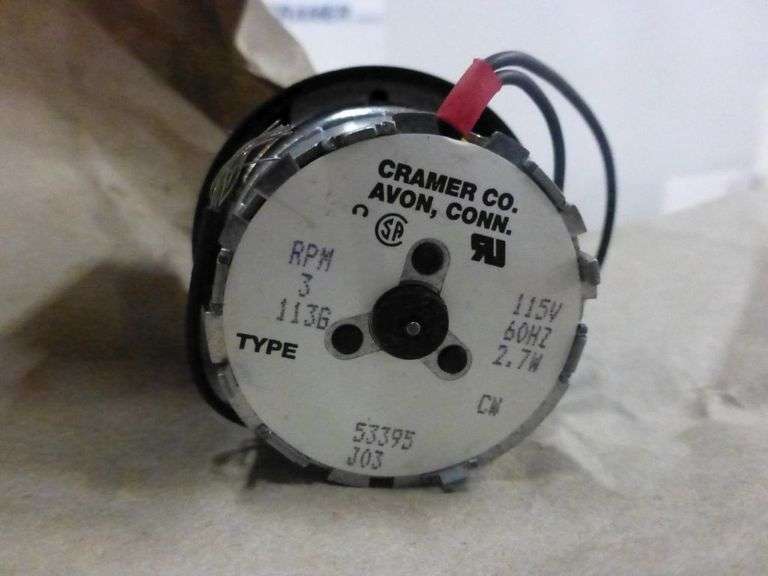 Lot of (14) Cramer Timers - Yellow Tag Auctions